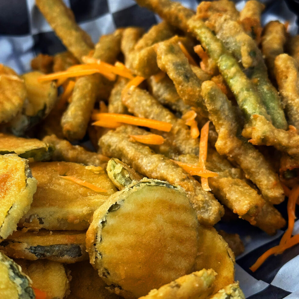 SixesandSevens | Bar + Food Joint
